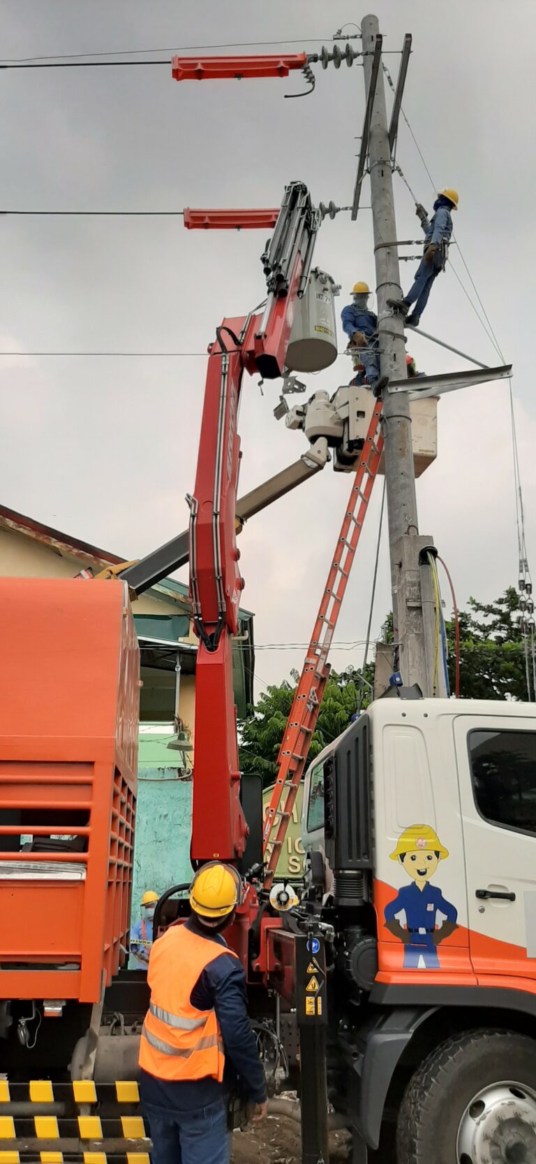 Meralco further extends NO DISCONNECTION until Mid-May - Philippines ...