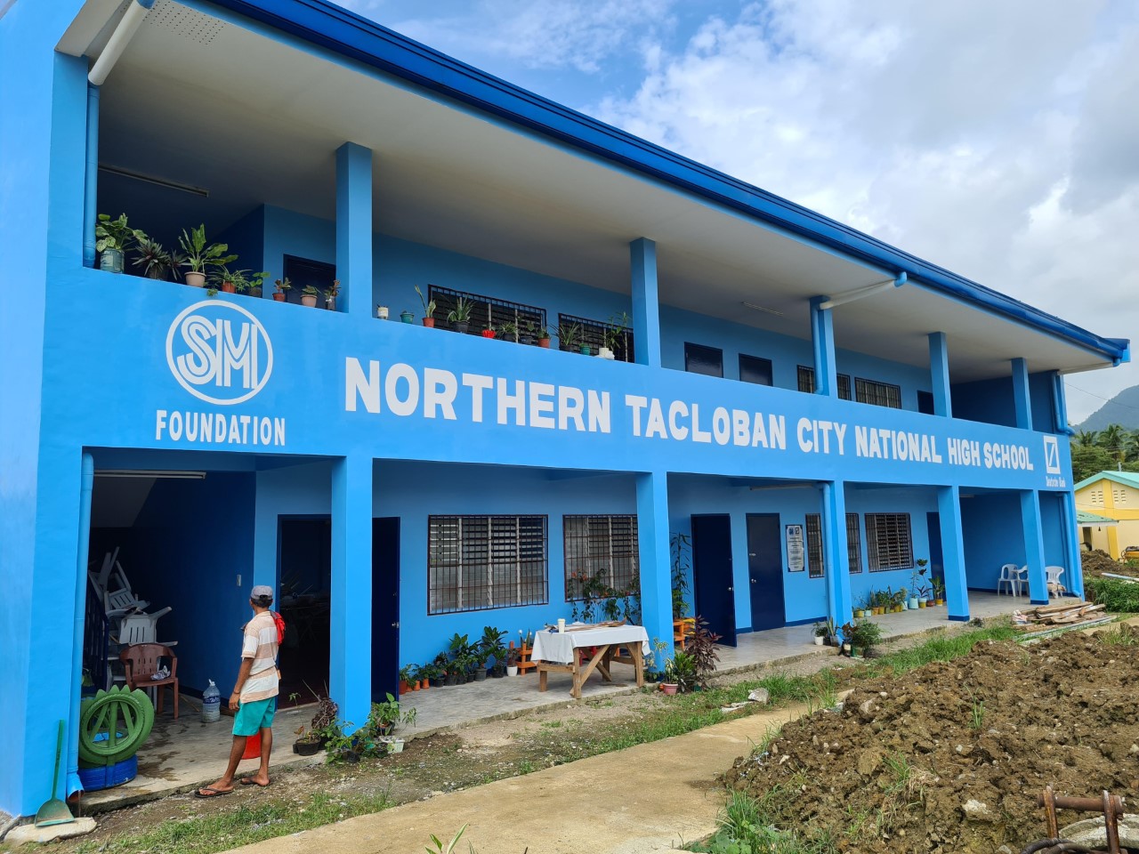 SM Foundation ensures holistic approach for its School Building program ...