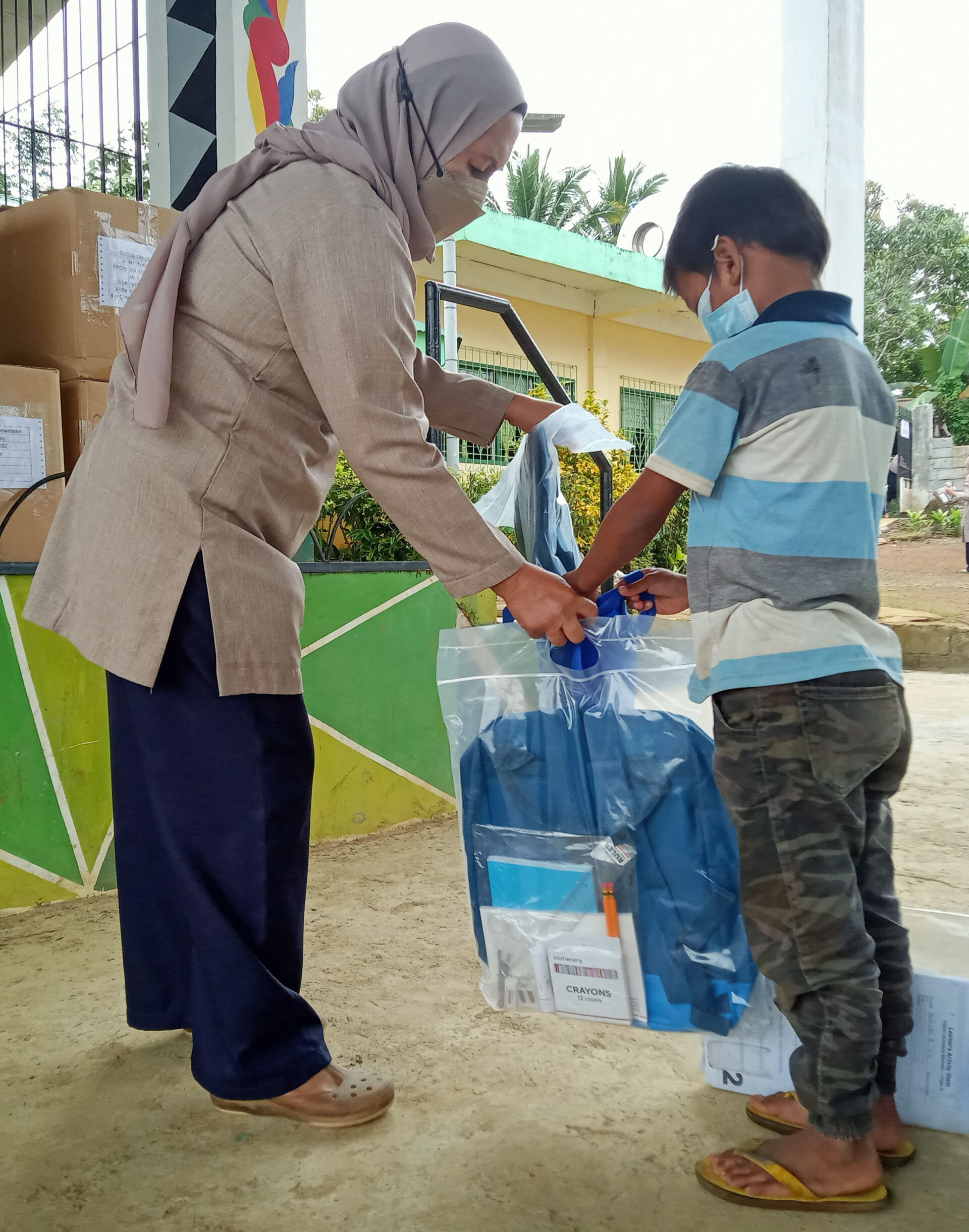 BDO Foundation and BancNet donate school supplies to Marawi pupils ...