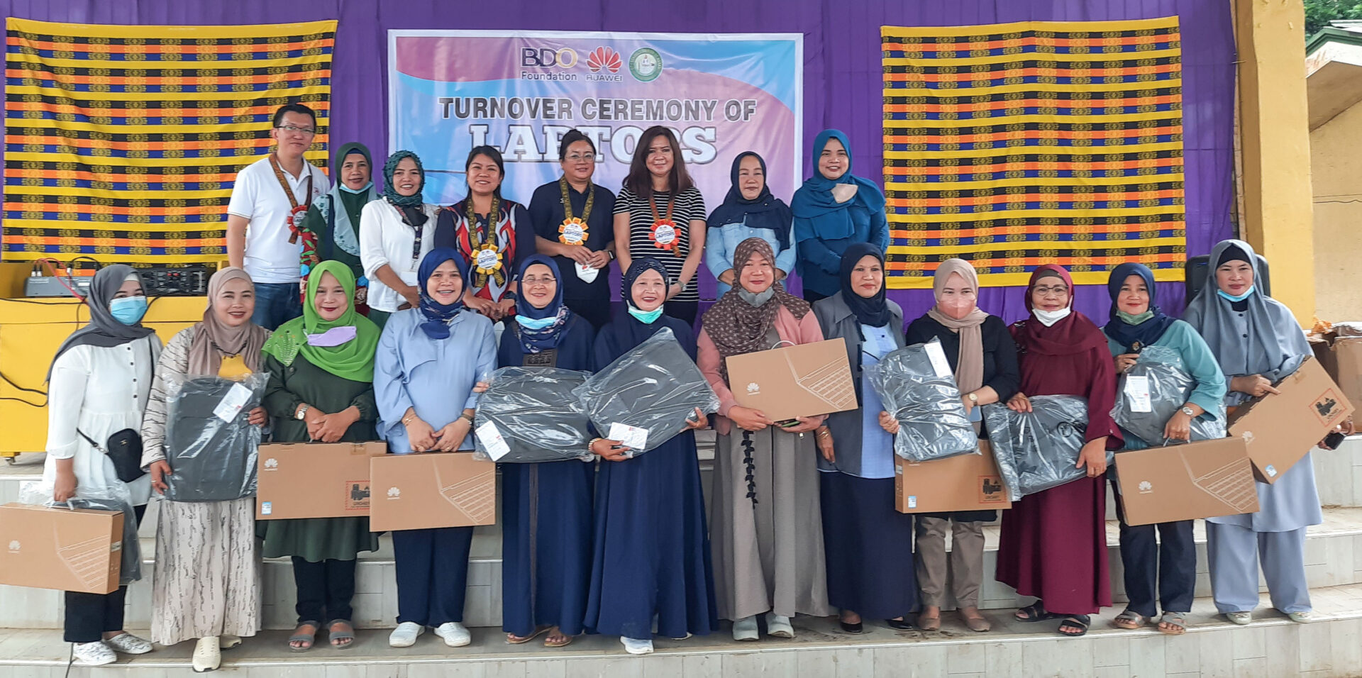 Huawei and BDO Foundation bring laptops to schools - Philippines Graphic