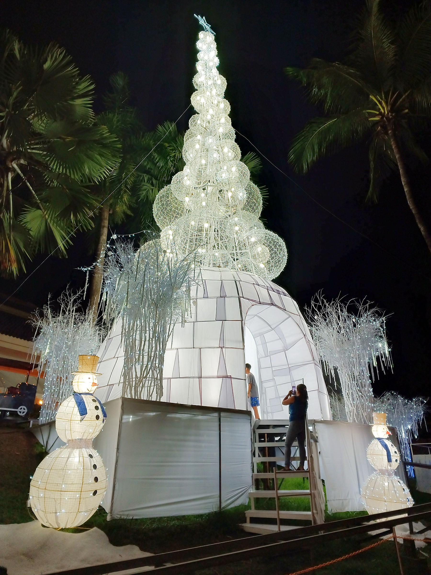 Annual SBYC Christmas tree lighting ushers in Yuletide Season in Subic Freeport - Philippines ...
