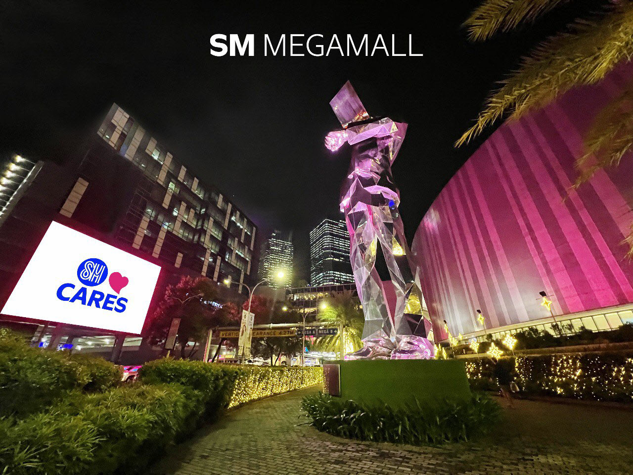 SM Cares celebrates Pink Ribbon Day - Philippines Graphic