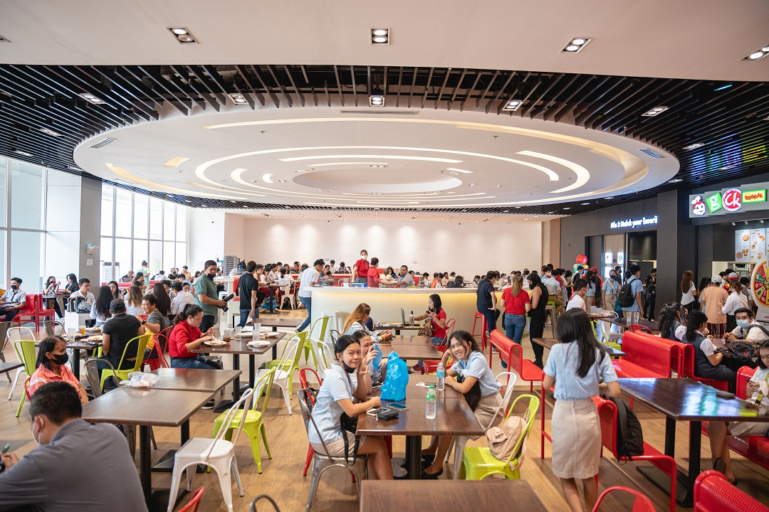 Mix & Match your favorite meals from Jollibee, Mang Inasal, Chowking ...