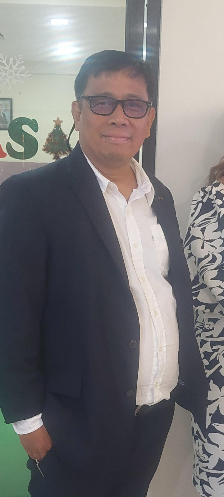 109 couples wedded, officiated by City of Sto. Tomas, Batangas Mayor ...