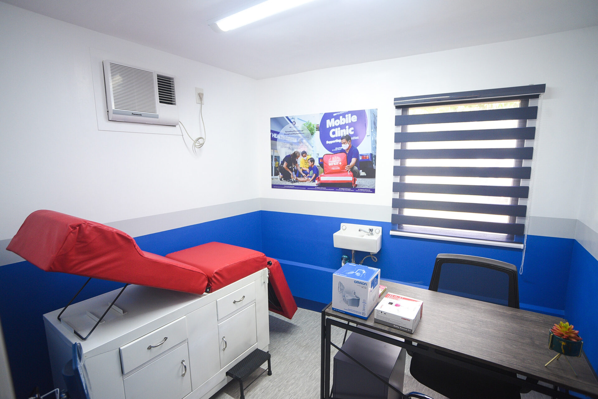 Harnessing the potential of community healthcare - Philippines Graphic