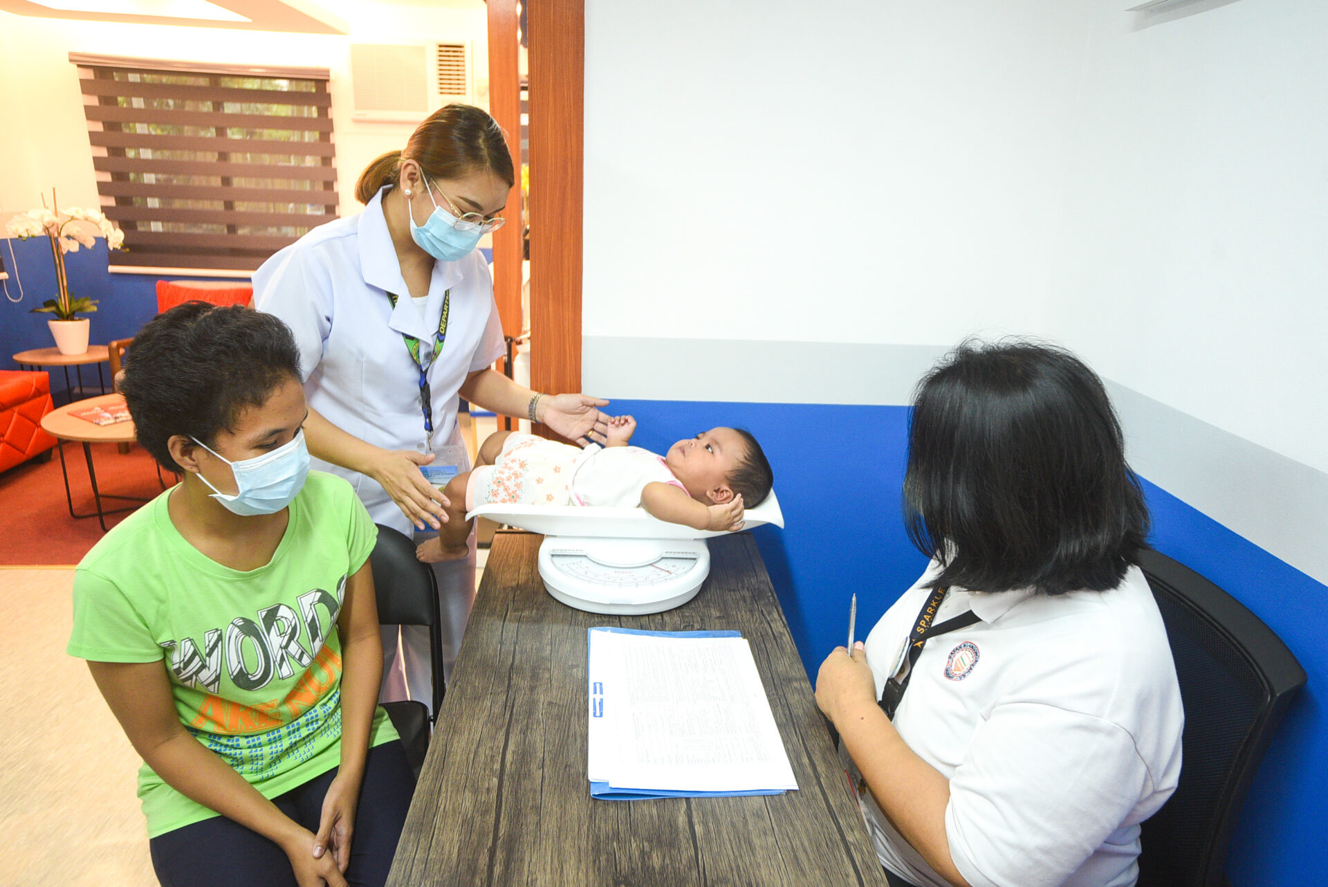 Harnessing the potential of community healthcare - Philippines Graphic