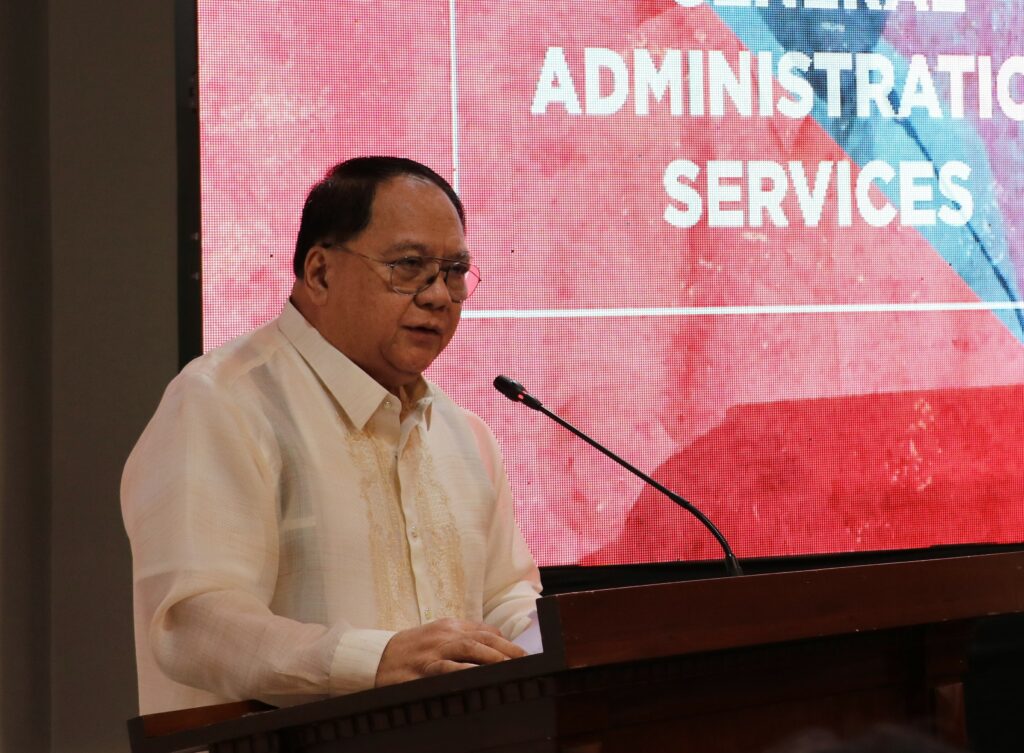 Gov. Ebdane bares priority development projects - Philippines Graphic