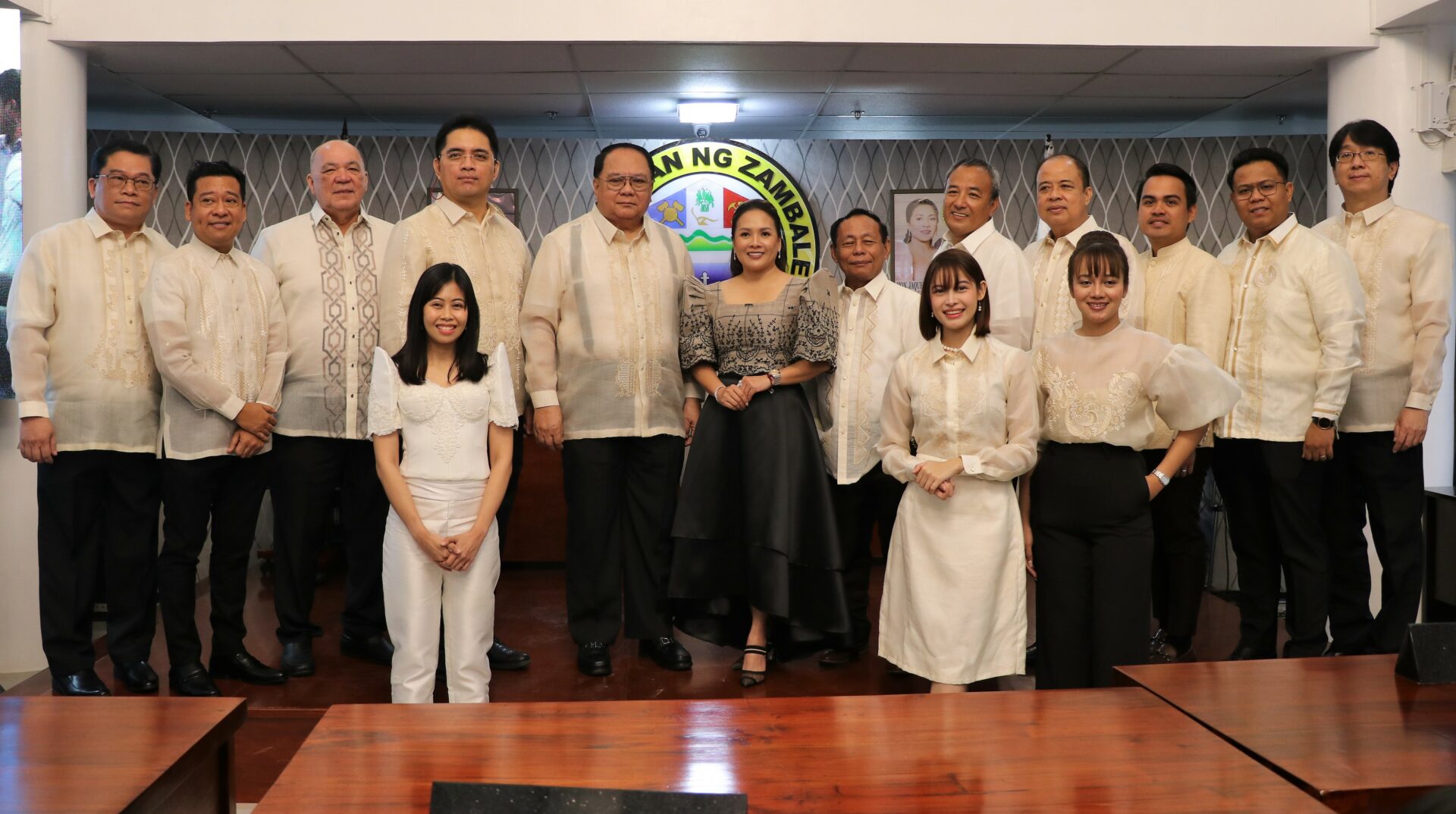 Gov. Ebdane bares priority development projects - Philippines Graphic