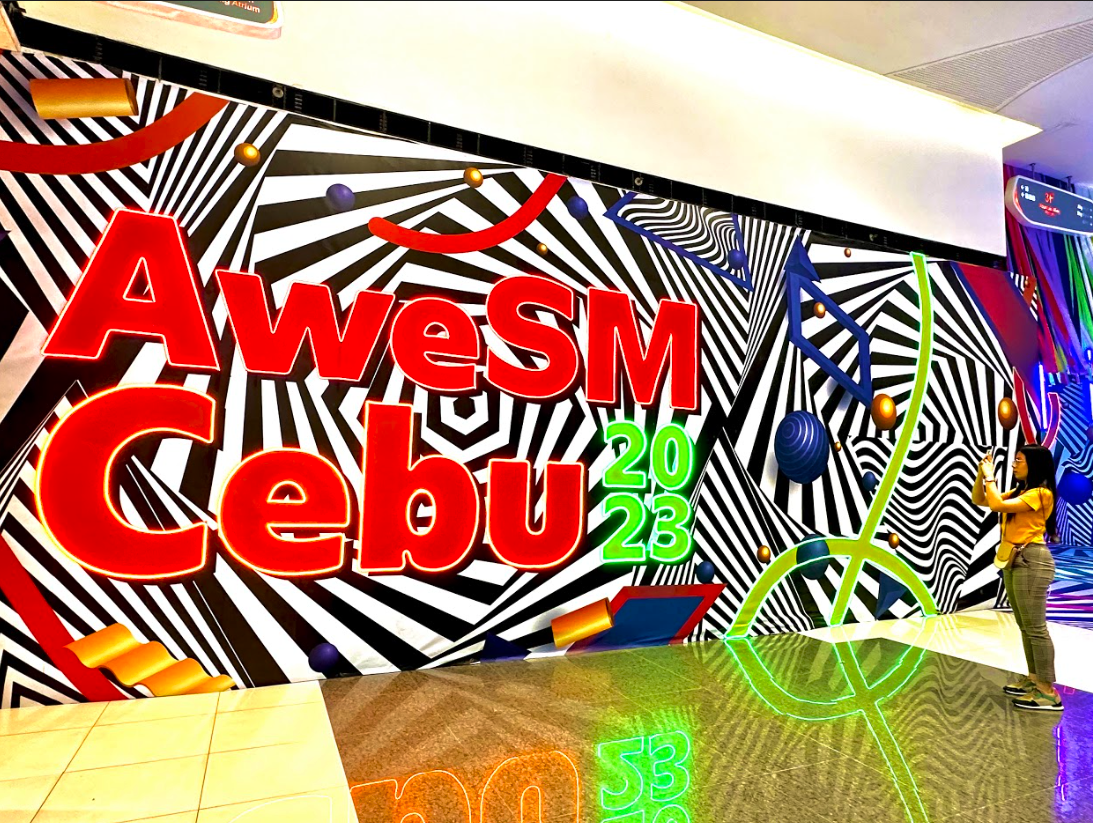 SM Seaside, Your Stage for Extraordinary Experiences - Philippines Graphic