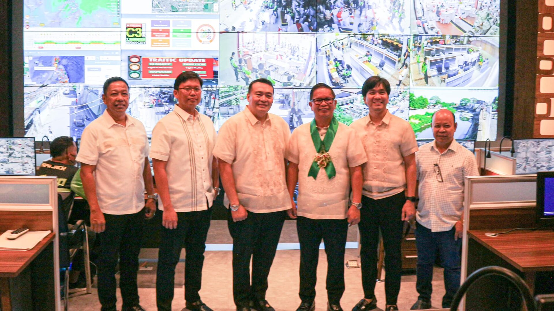 Mayor Arman and Vice Mayor Gel inaugurate the new Biñan Command ...