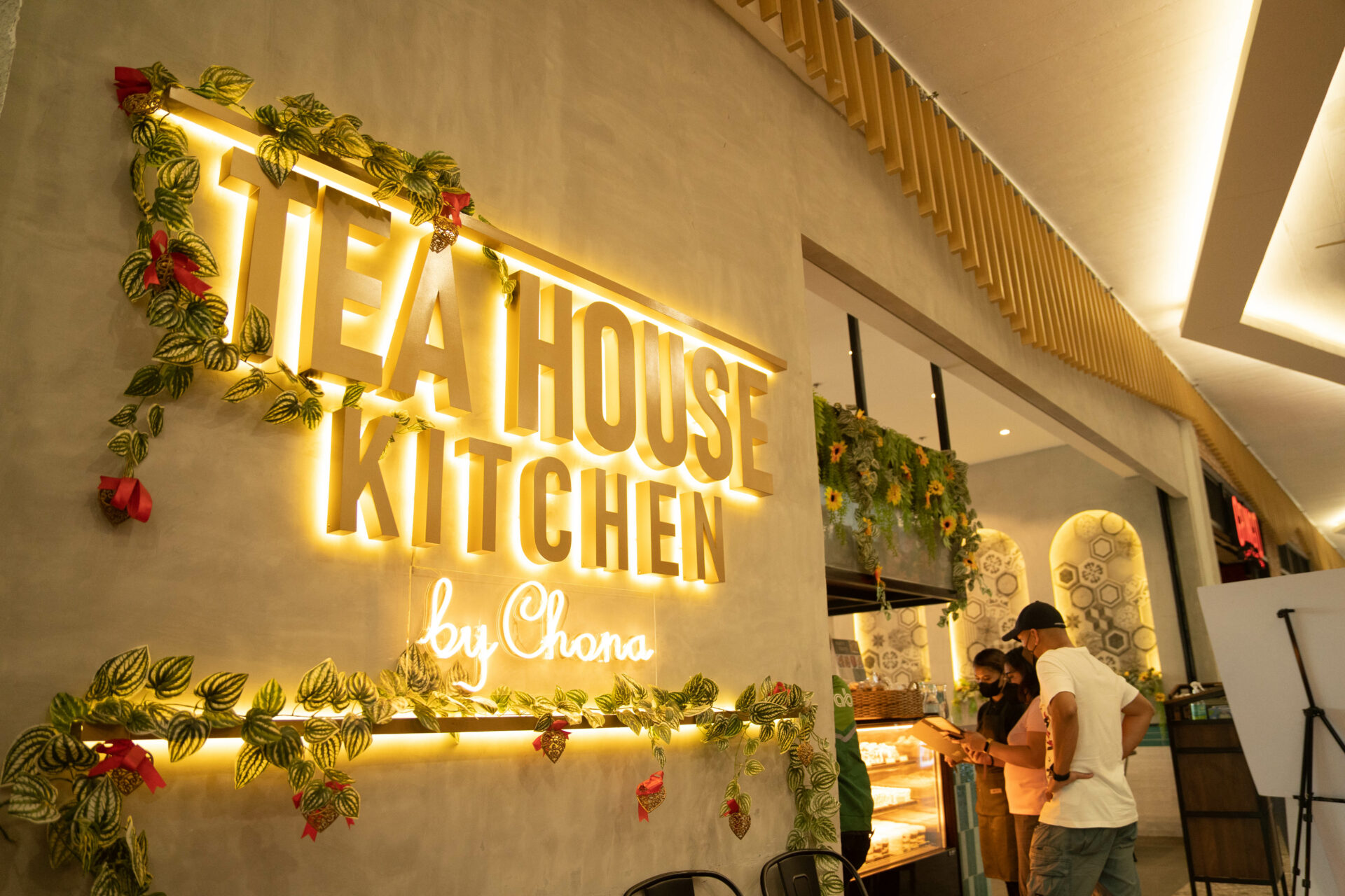 Where to Eat and Enjoy the Summer Heat at Baguio City - Philippines Graphic