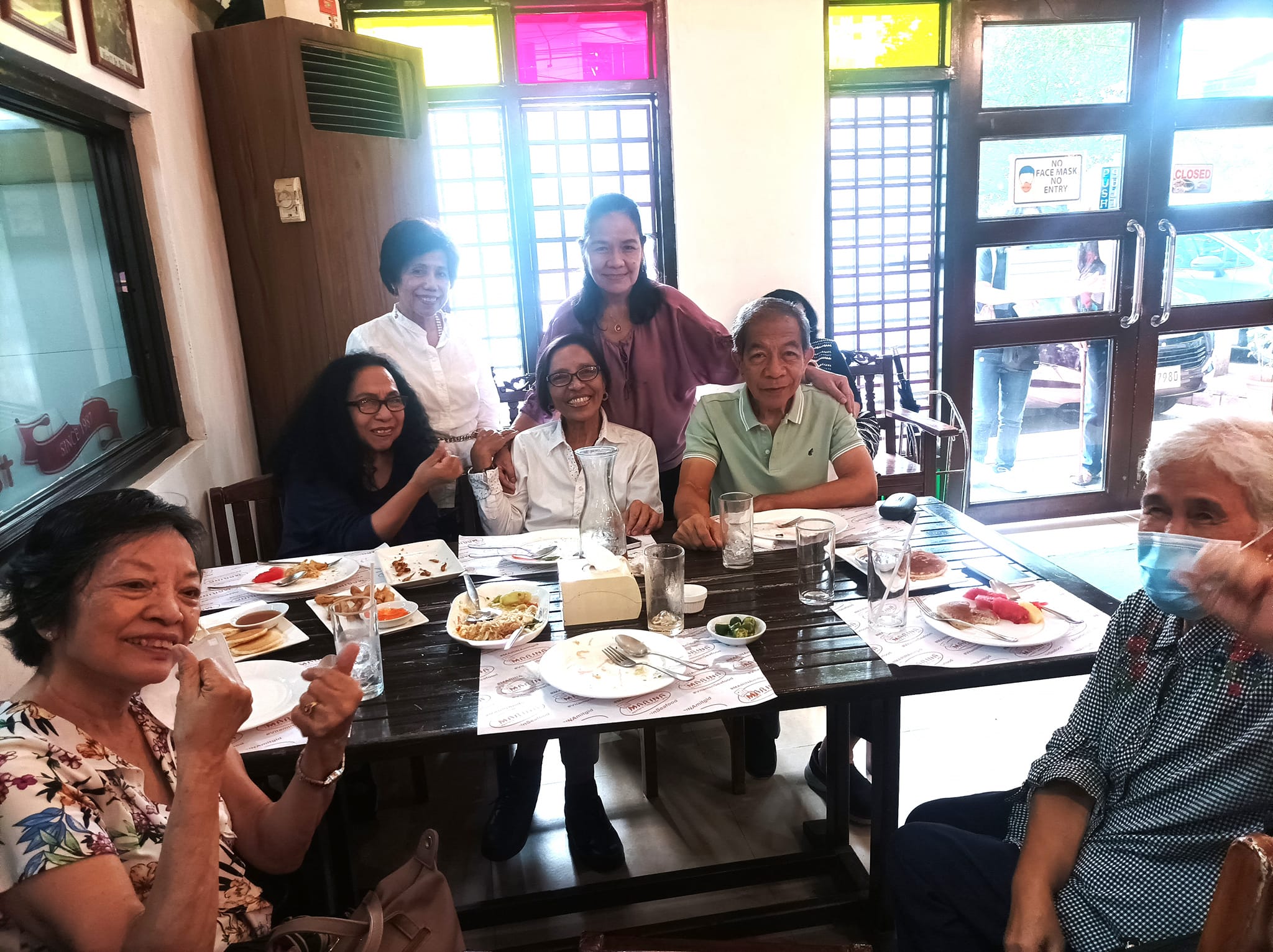 Sa Batis ng Tula - Philippines Graphic