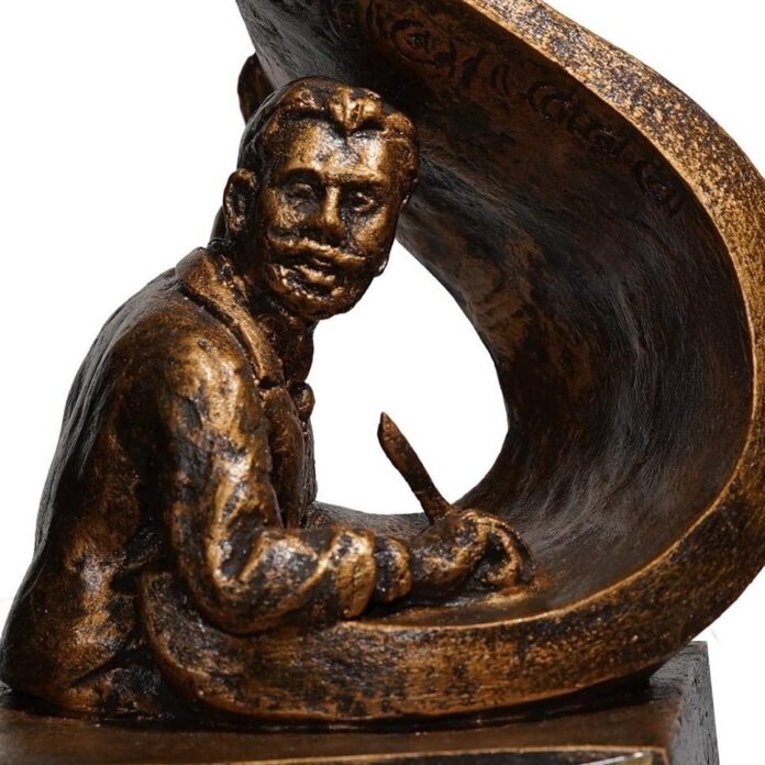 UP fetes "Mr. Shooli" with Gawad Plaridel - Philippines Graphic