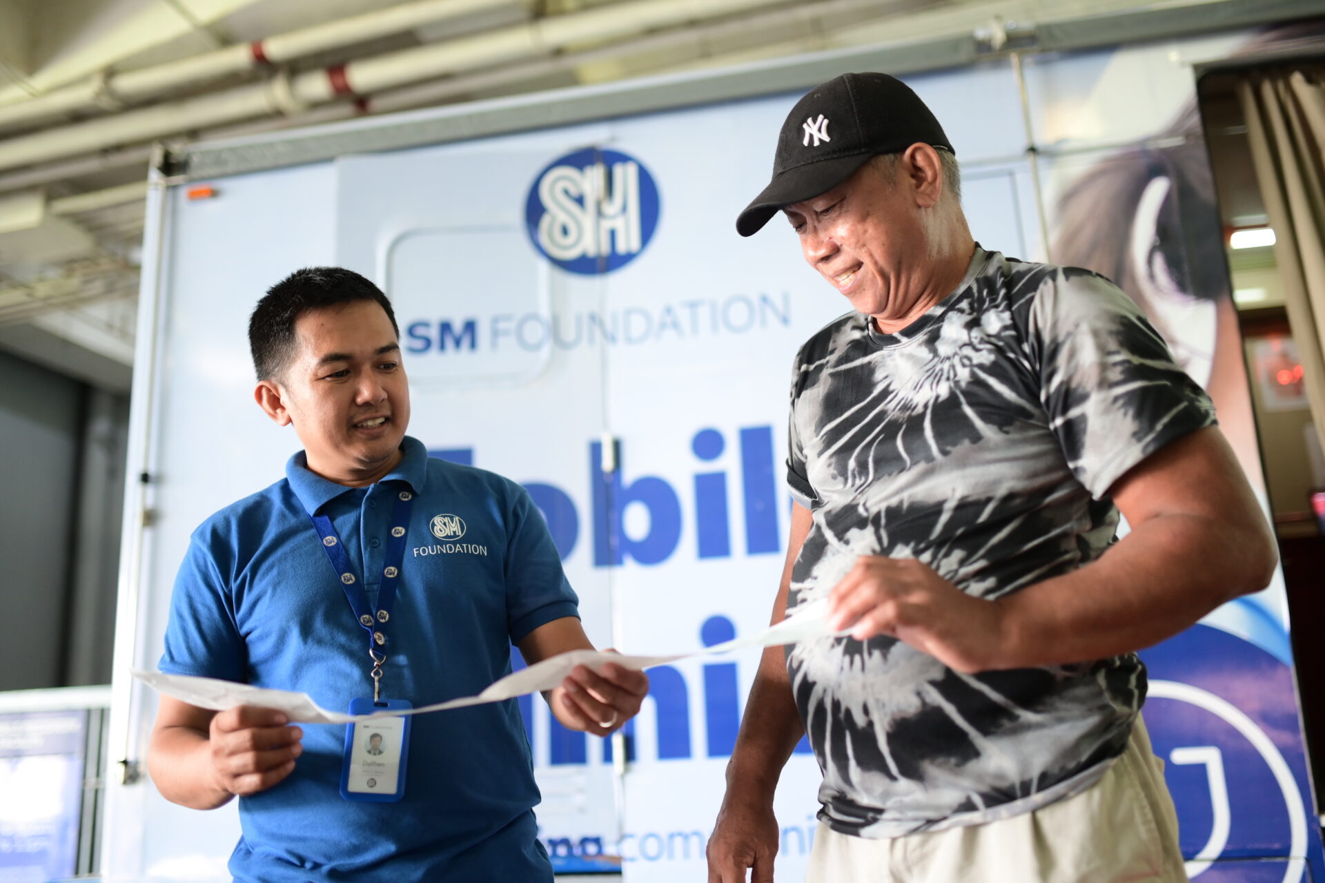 SM Foundation medical missions serve over 1,000 Cebuaños - Philippines ...