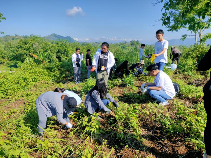 The Foundever™ Philippines teams partners with Tarlac LGU for ...