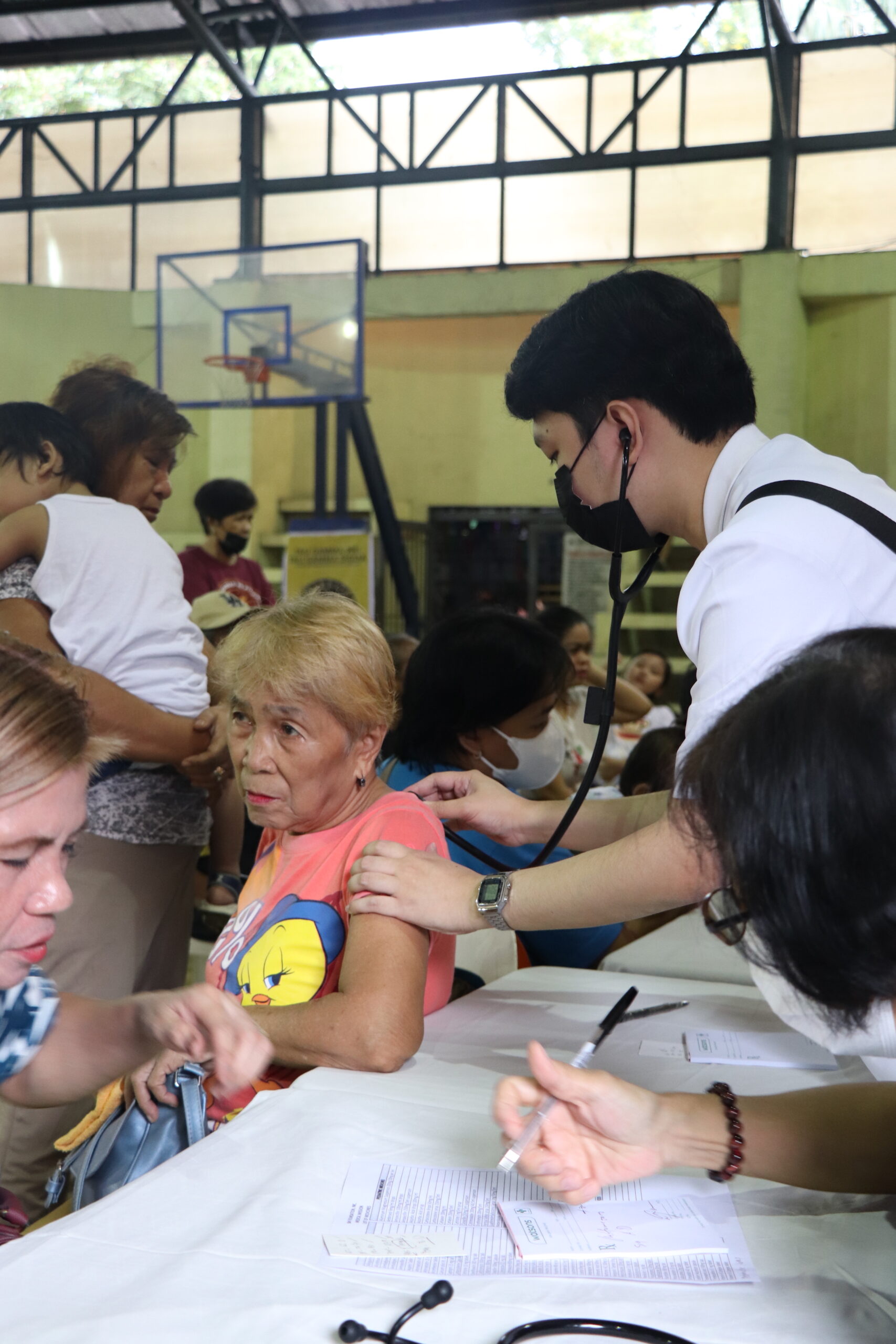 Rebuilding hope through medical care - Philippines Graphic