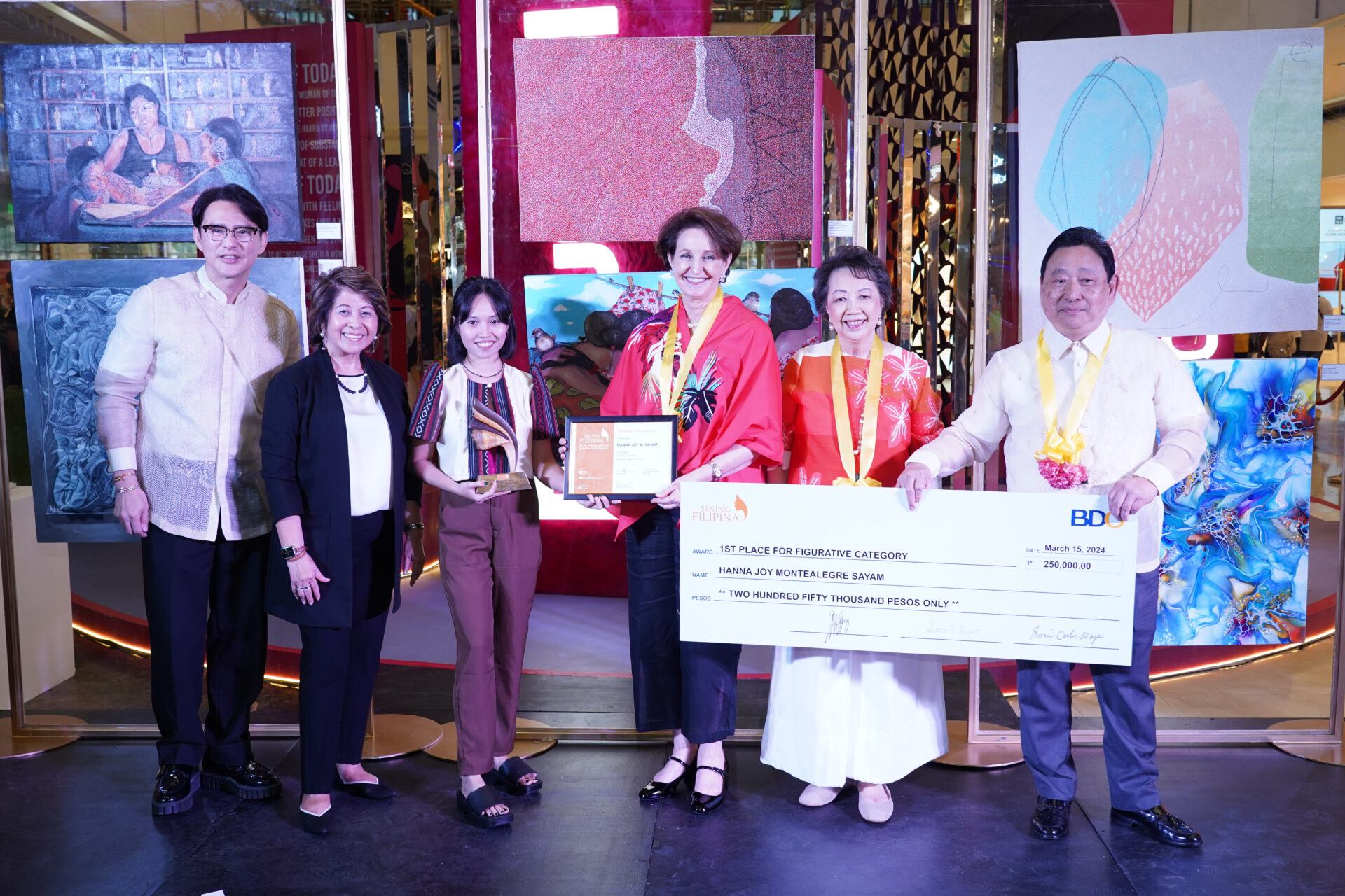 SM Aura celebrates Women's Month with Sining Filipina, the Philippines ...
