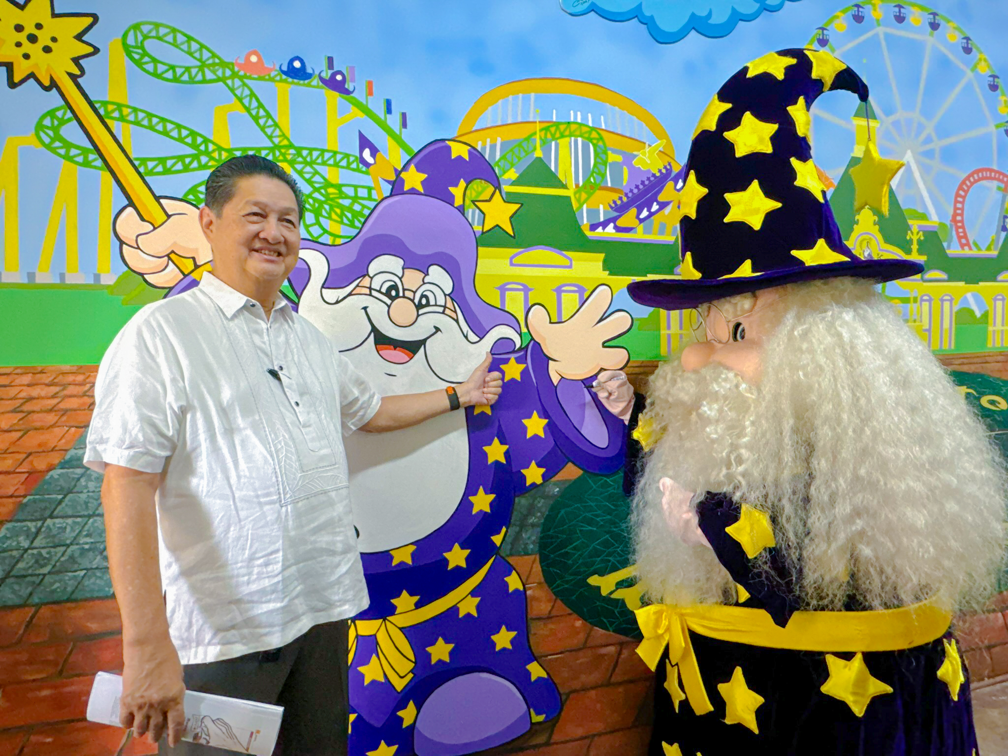 Enchanted Kingdom turns over 10th and 11th Brigada Eskwela classroom ...