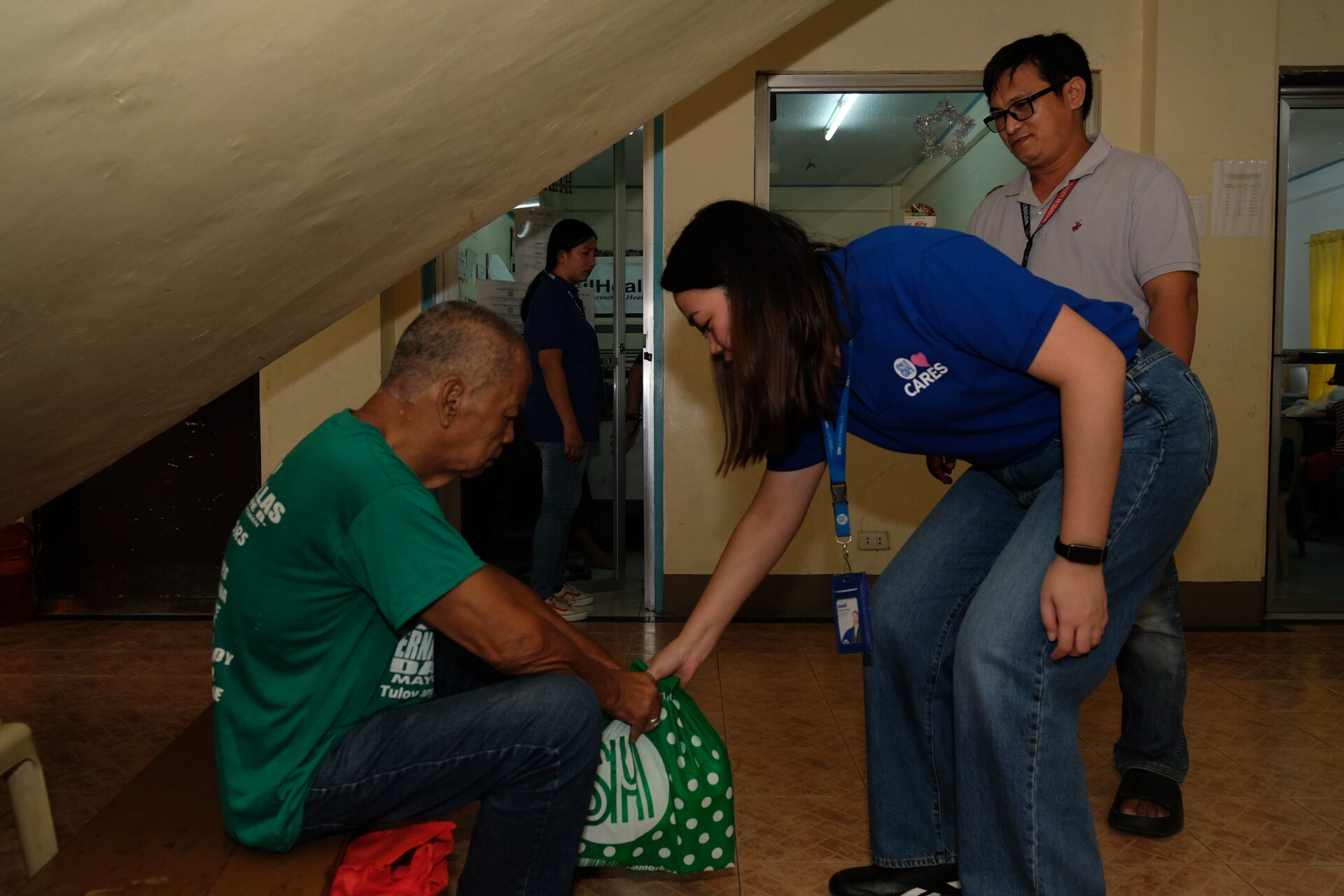 SM Group stands in solidarity with Typhoon Kristine victims ...