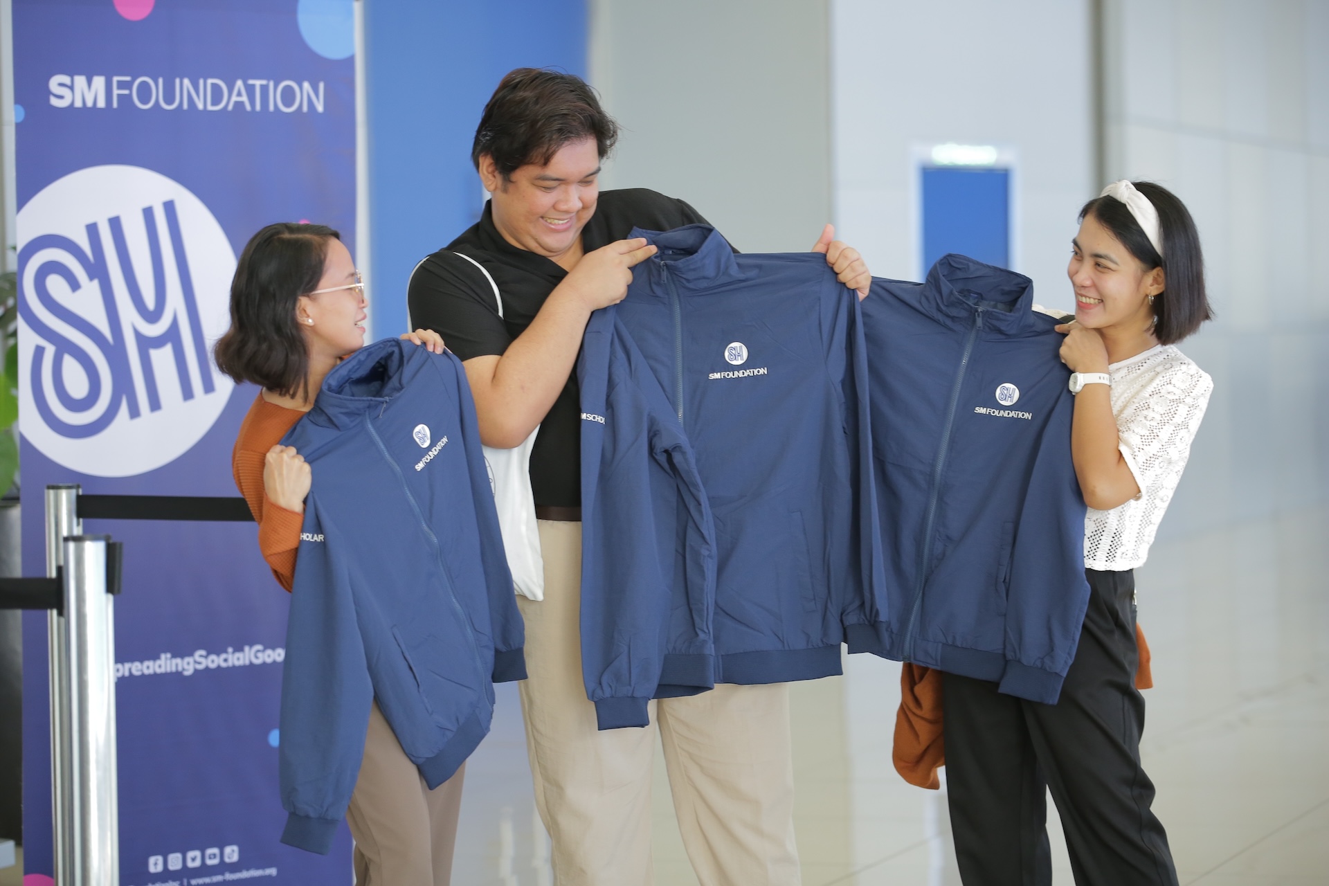 SM Foundation College Scholarship Program opens - Philippines Graphic