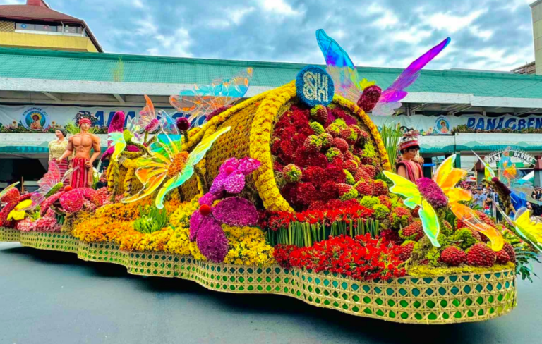 #ColorsInBloomAtSM: A Burst of Color, Culture, and Celebration ...