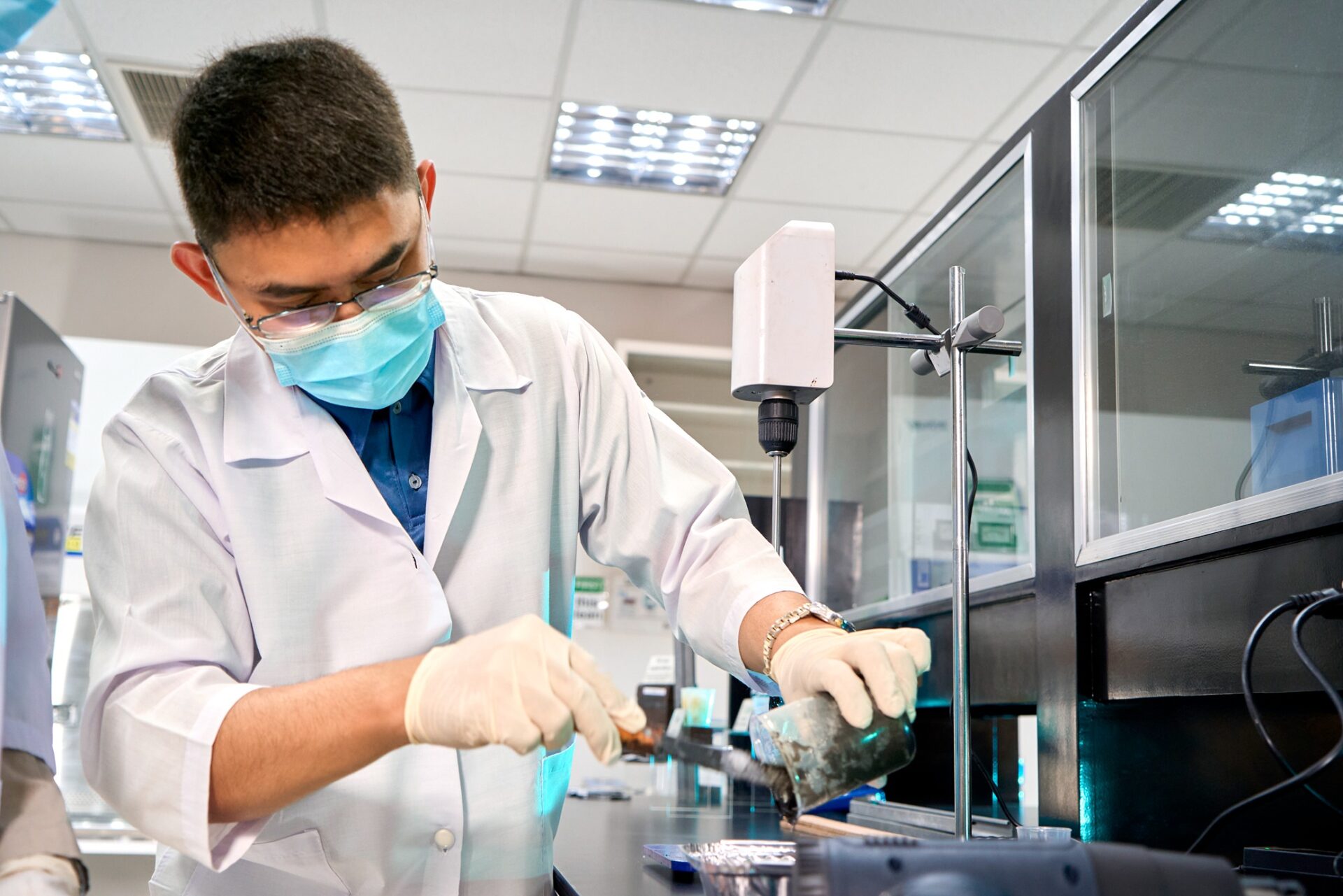 Filipino inventor Mark Kennedy Bantugon wins global recognition for his ...