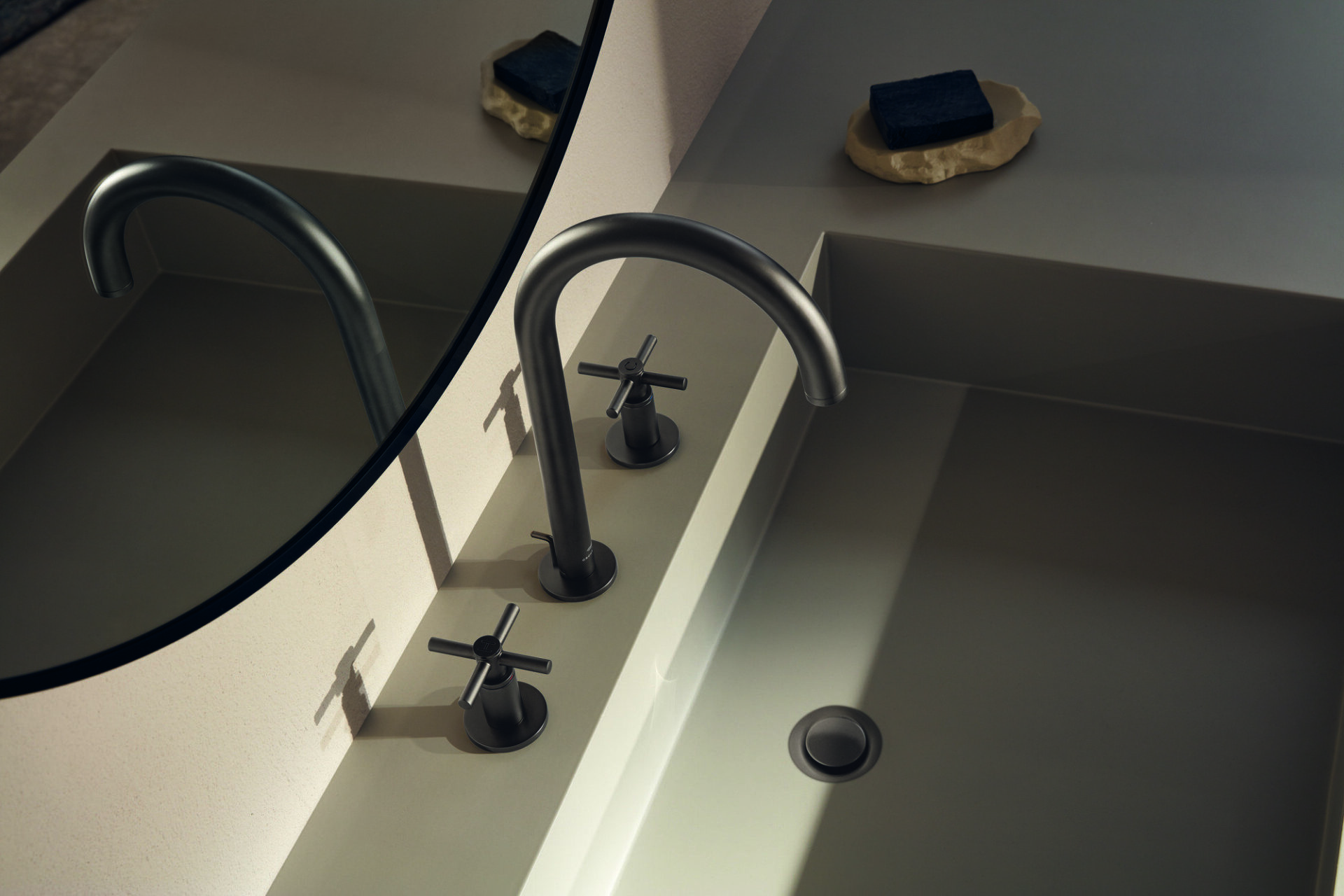 Tactile sensation: GROHE SPA expands color palette with new finish ...