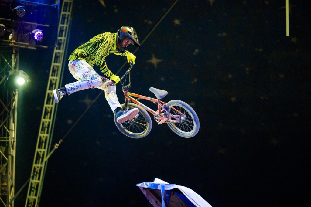 EuroXtreme Circus Ignites Arcovia City with Unforgettable Thrills ...