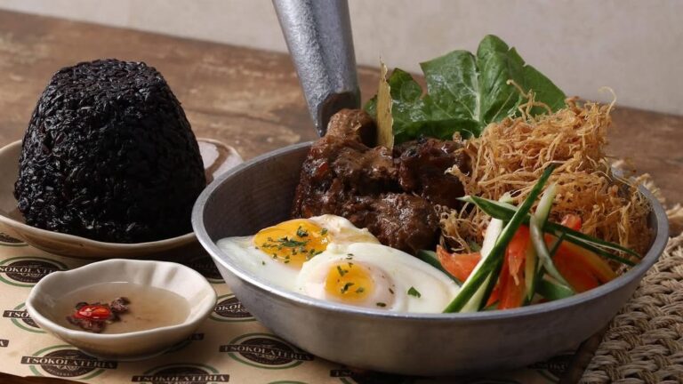 Viral-worthy eats: Filipino food trip goals at GH Mall - Philippines ...
